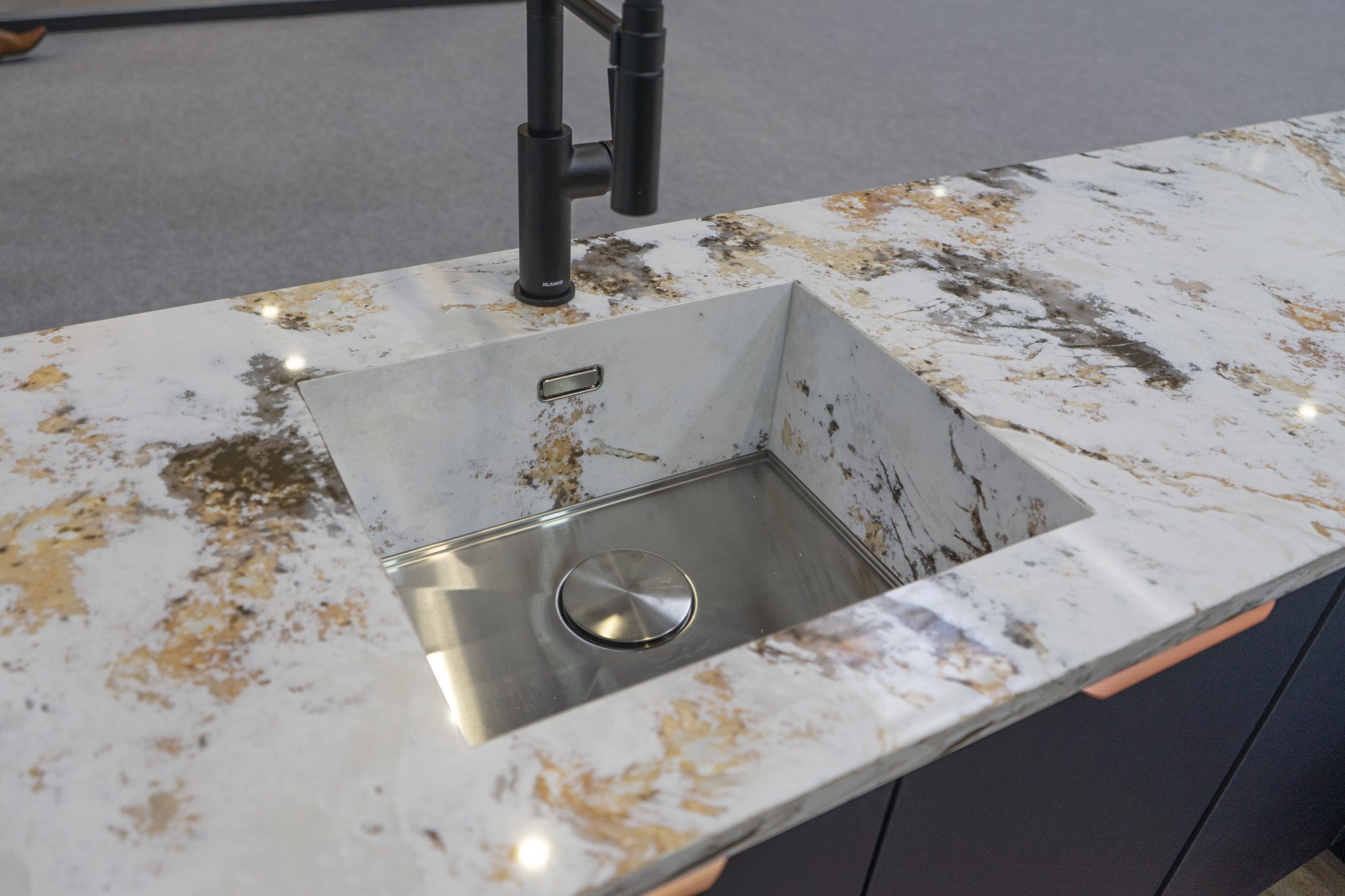 Finished Kitchen – Midland Stone Centre